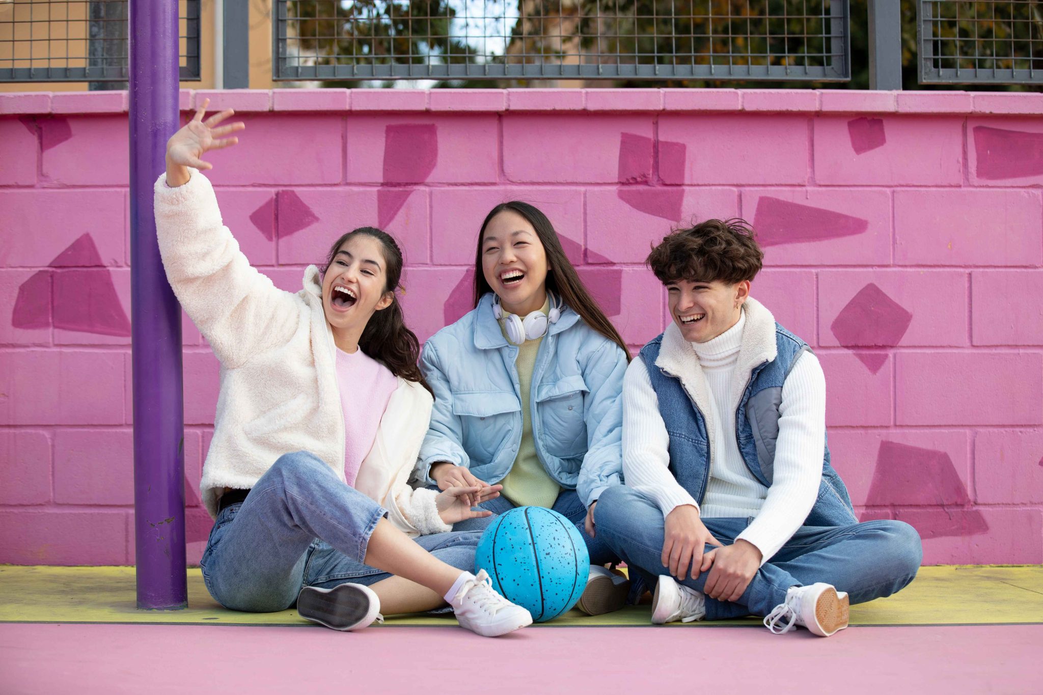 Tahap Perkembangan Remaja Berdasarkan Usia